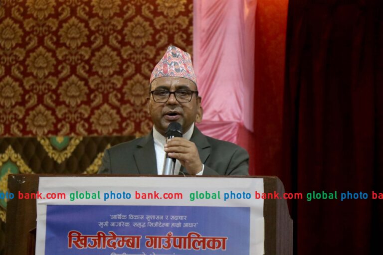बद्री प्रसाद पाण्डे_Badri prasad pandey_tourism minister - Global Photo ...